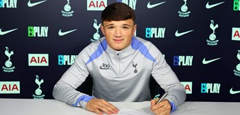 Pro contract for George Feeney | Tottenham Hotspur
