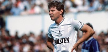 Spurs stories | 10,000 for a schoolboy match, a dream debut - Clive ...